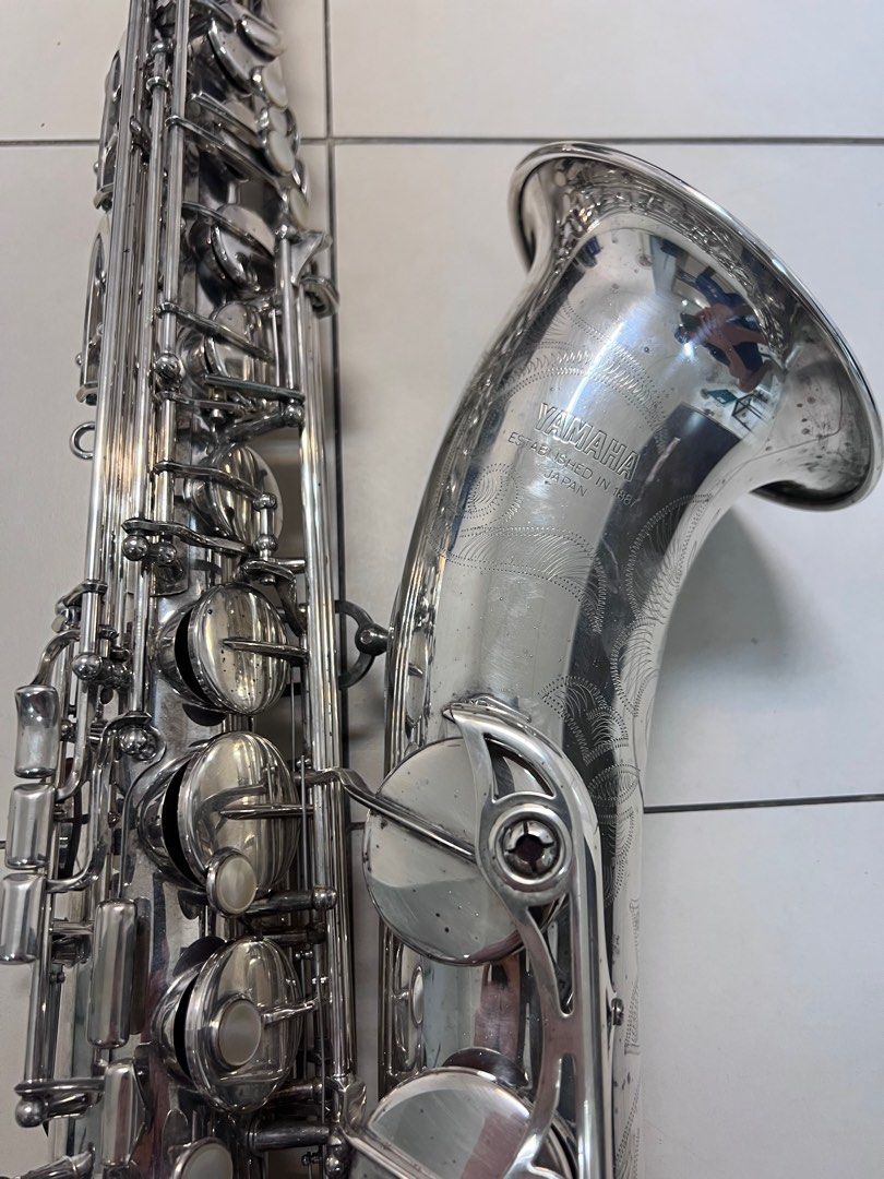 Yamaha YTS62 Silver Tenor Saxophone, Hobbies & Toys, Musical ...