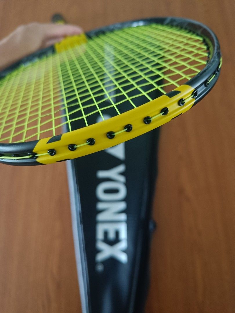 Yonex Nanoflare 1000Z, Sports Equipment, Sports & Games, Racket & Ball ...