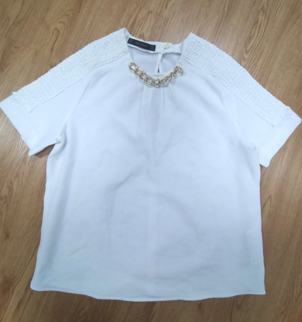 Zara white with gold chain, Women's Fashion, Tops, Blouses on Carousell