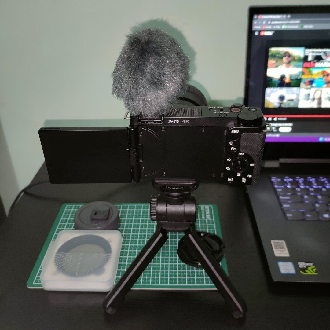 Zve10 full vlogging set, Photography, Cameras on Carousell