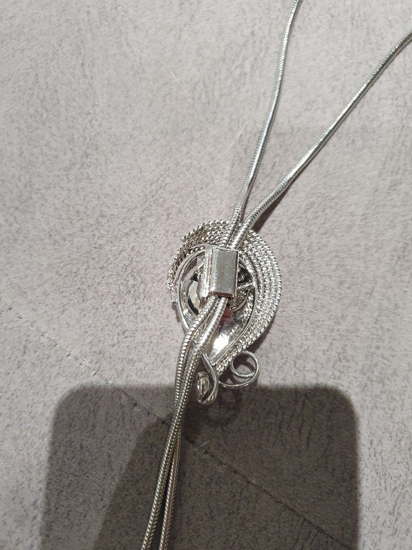Adjustable unique silver bolo necklace, Women's Fashion, Jewelry ...