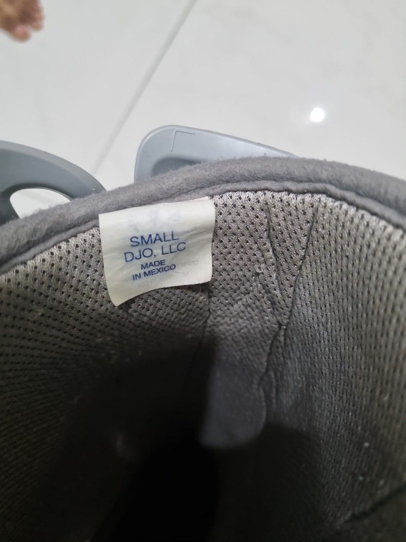 Aircast Airselect Standard Small, Health & Nutrition, Assistive ...