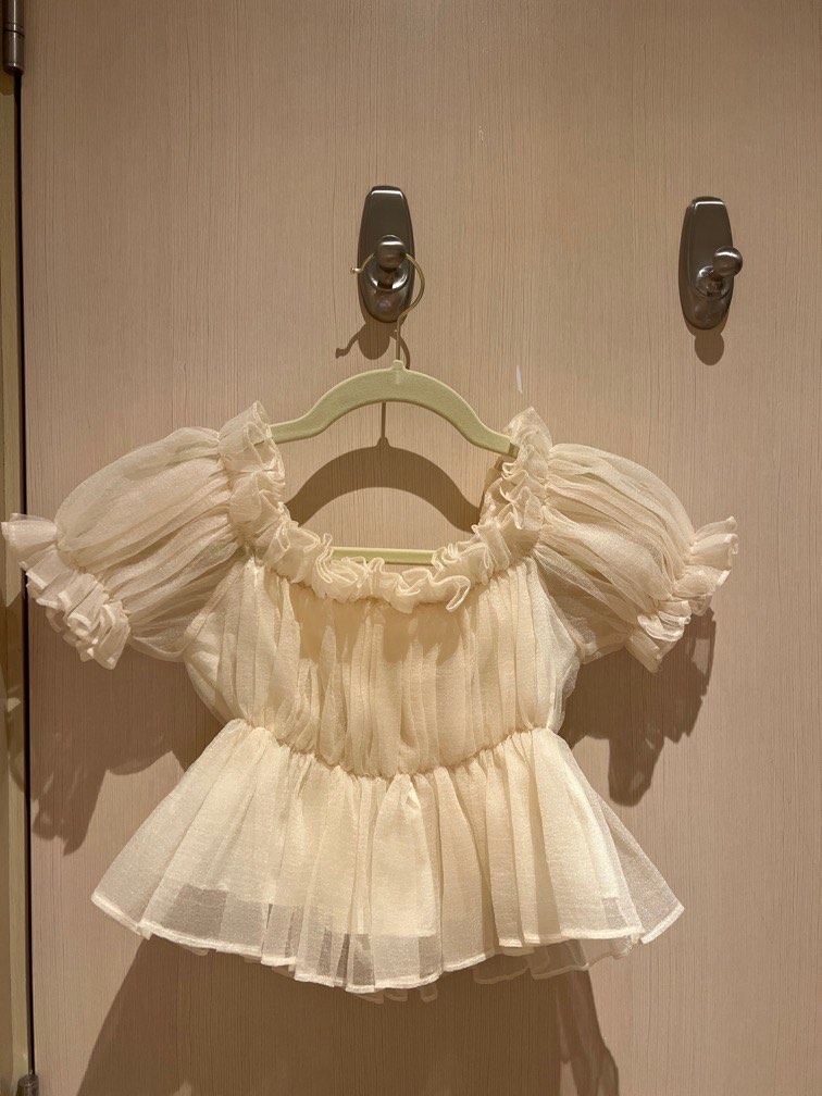 Angelic Top organza puff sleeves, Women's Fashion, Tops, Others Tops on ...