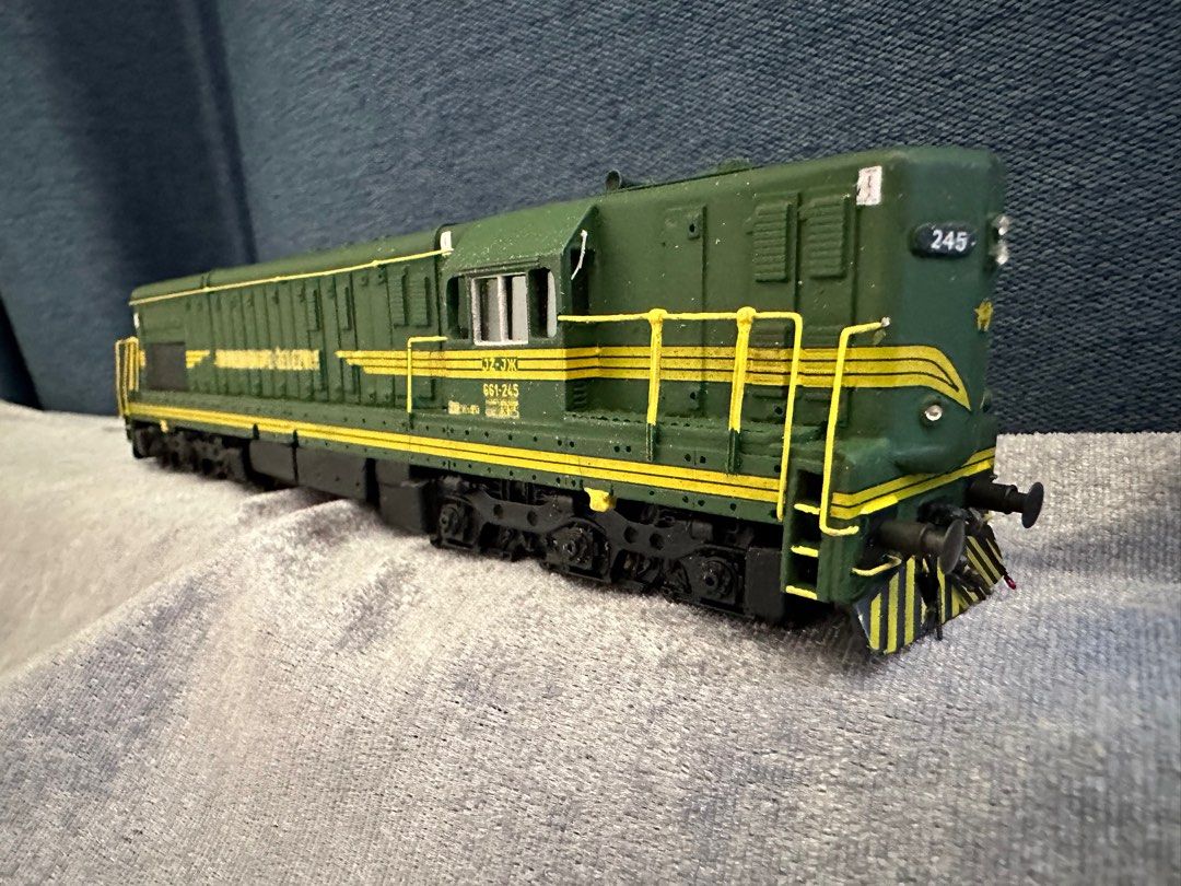 Balkans Model G16 HO 柴頭 港鐵56 -59 限量25台 有證書有木盒 長沙灣蘇屋邨交收, 興趣及遊戲, 玩具 & 遊戲類 ...