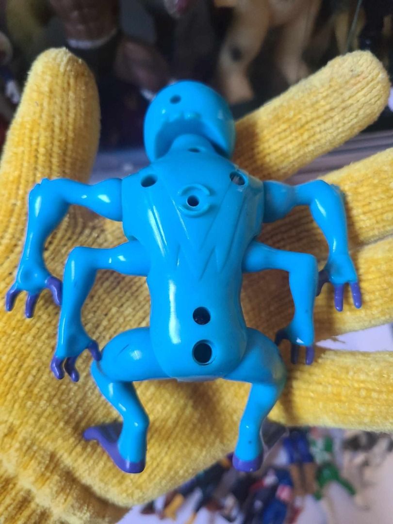 Ben 10 Ultimate Alien Spidermonkey (Missing Tail)(bootleg/K.O), Hobbies ...