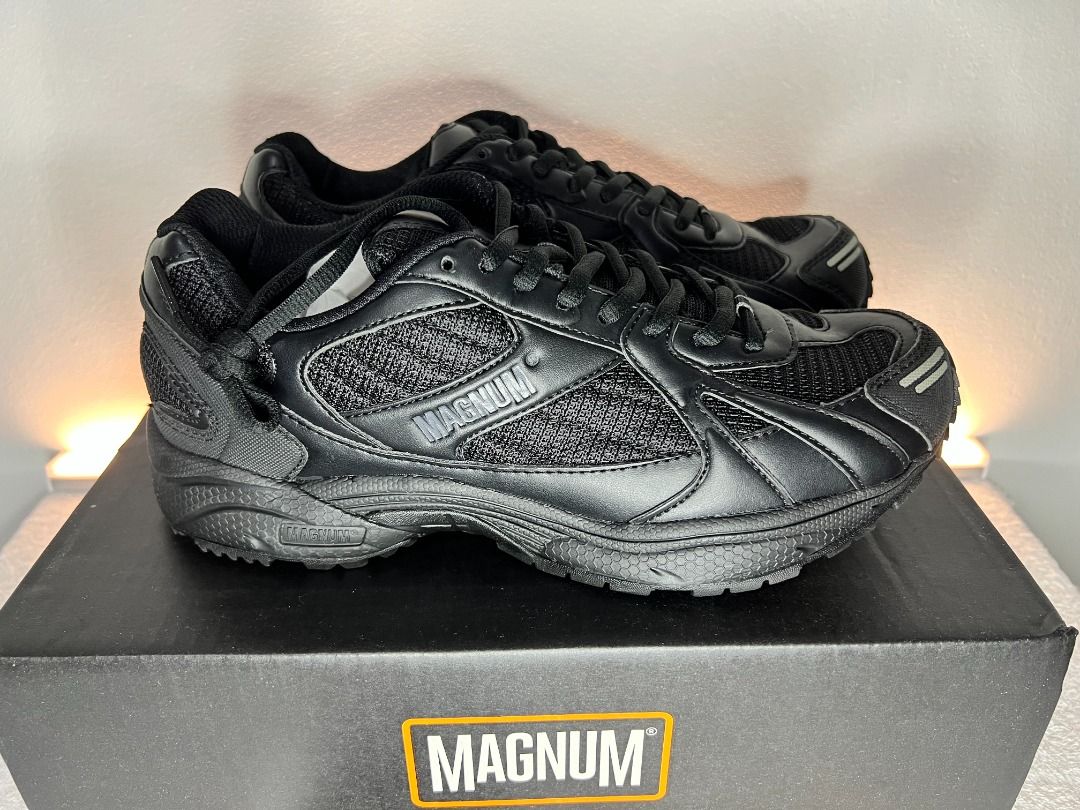 Brand New Black Magnum Shoes (For Safety, Hiking, Climbing, Work - Size ...