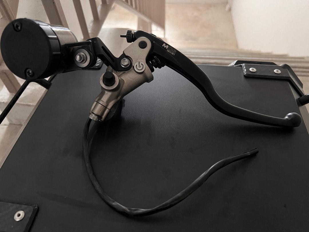 Brembo 19.21 MCS right side with cylinder, Motorcycles, Motorcycle ...