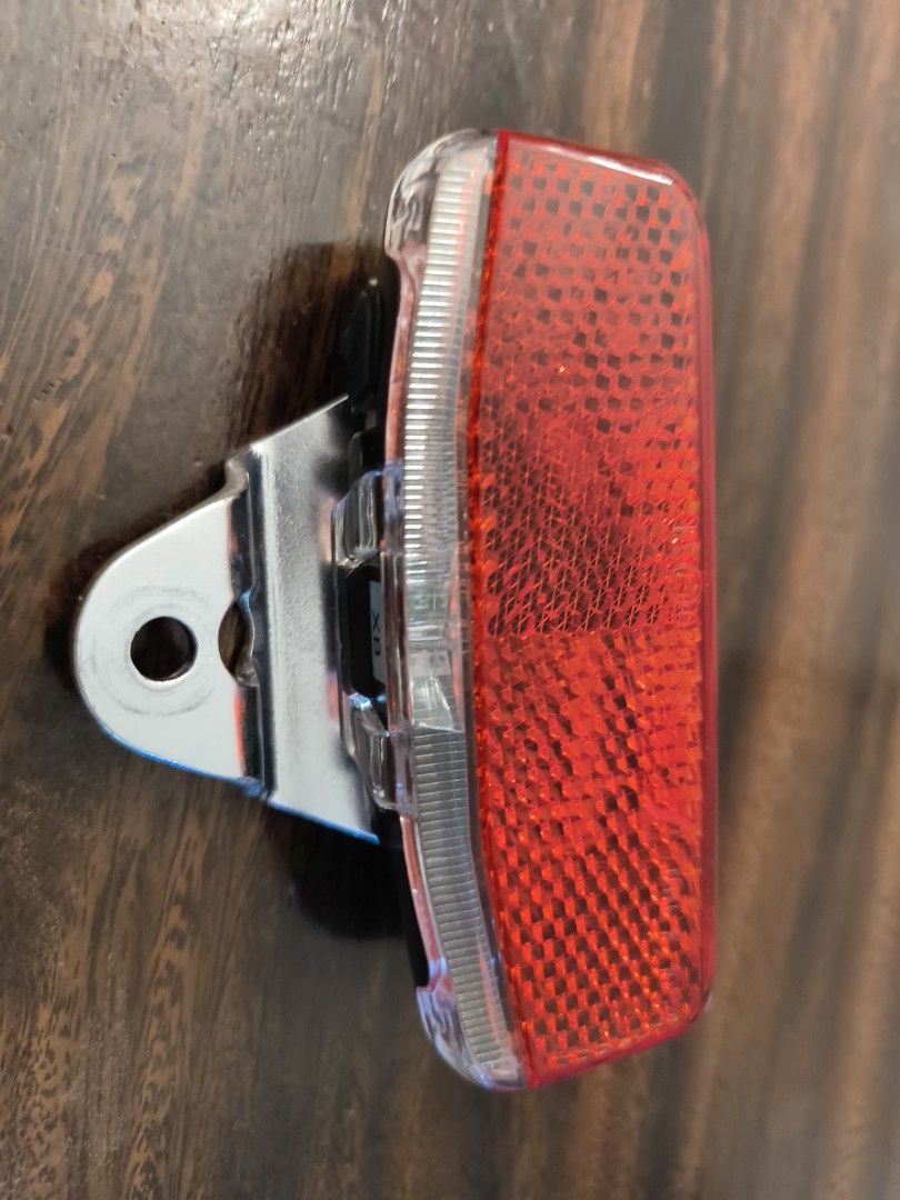 Brompton Rear Battery Lamp Light, Sports Equipment, Bicycles & Parts ...