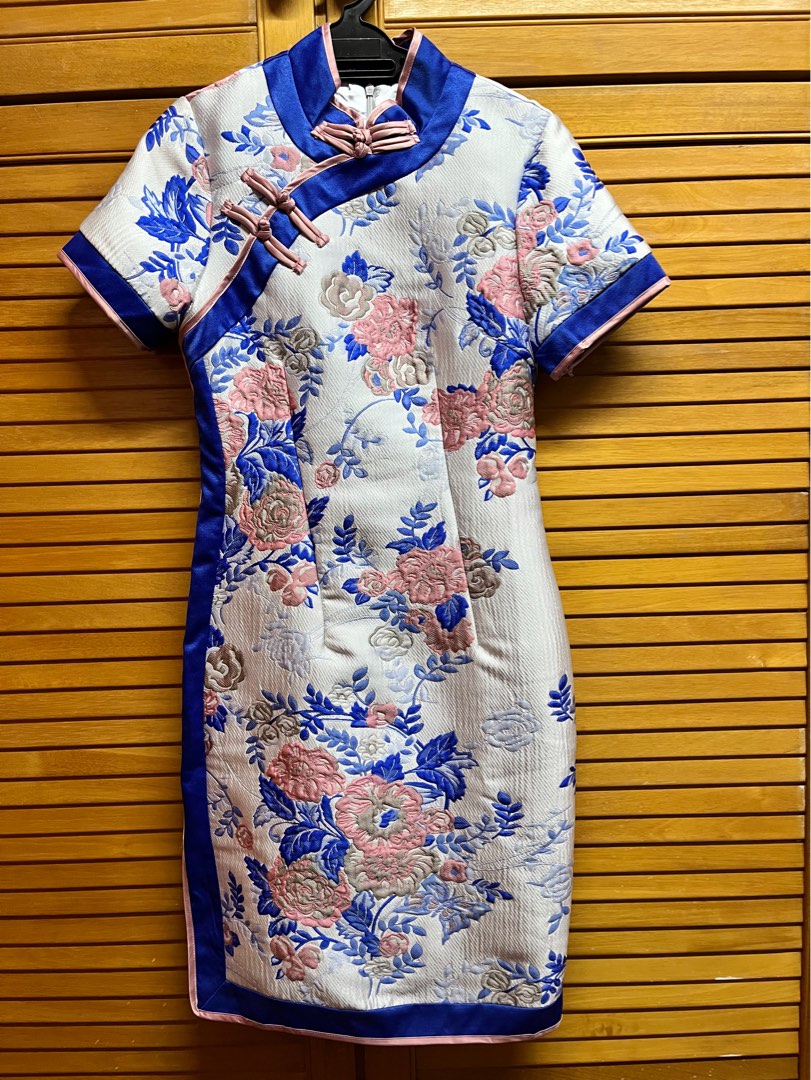 Ecesis Cheongsam qipao embroidery dress, Women's Fashion, Dresses ...