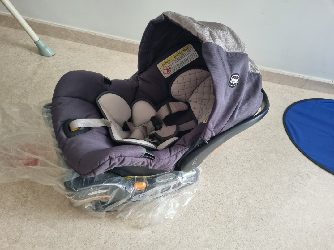 Chicco Viaro Travel System with Keyfit 30 Infant Carrier Car Seat, Base ...