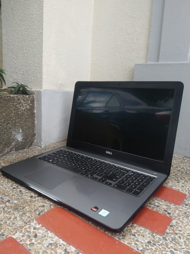 Dell Inspiron core i5 7th gen 8gb ram 500gb HDD dual graphics Amd ...