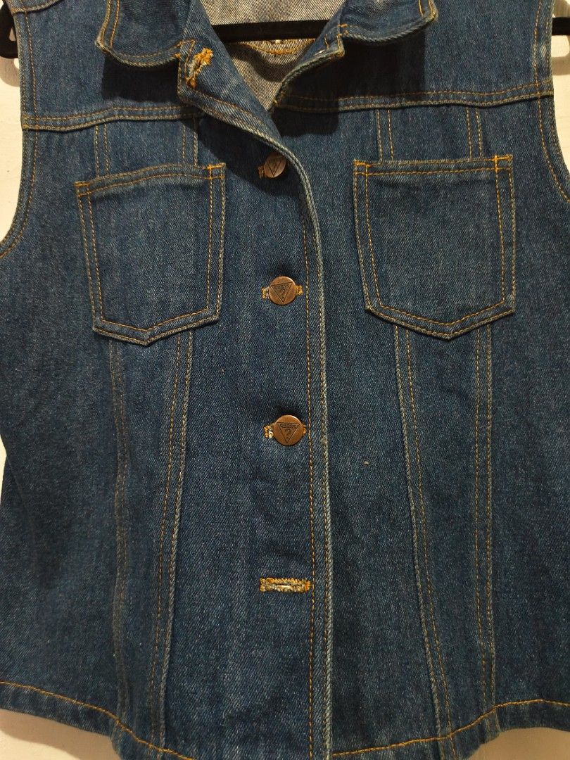 Denim Cropped Vest Women S Fashion Tops Sleeveless On Carousell