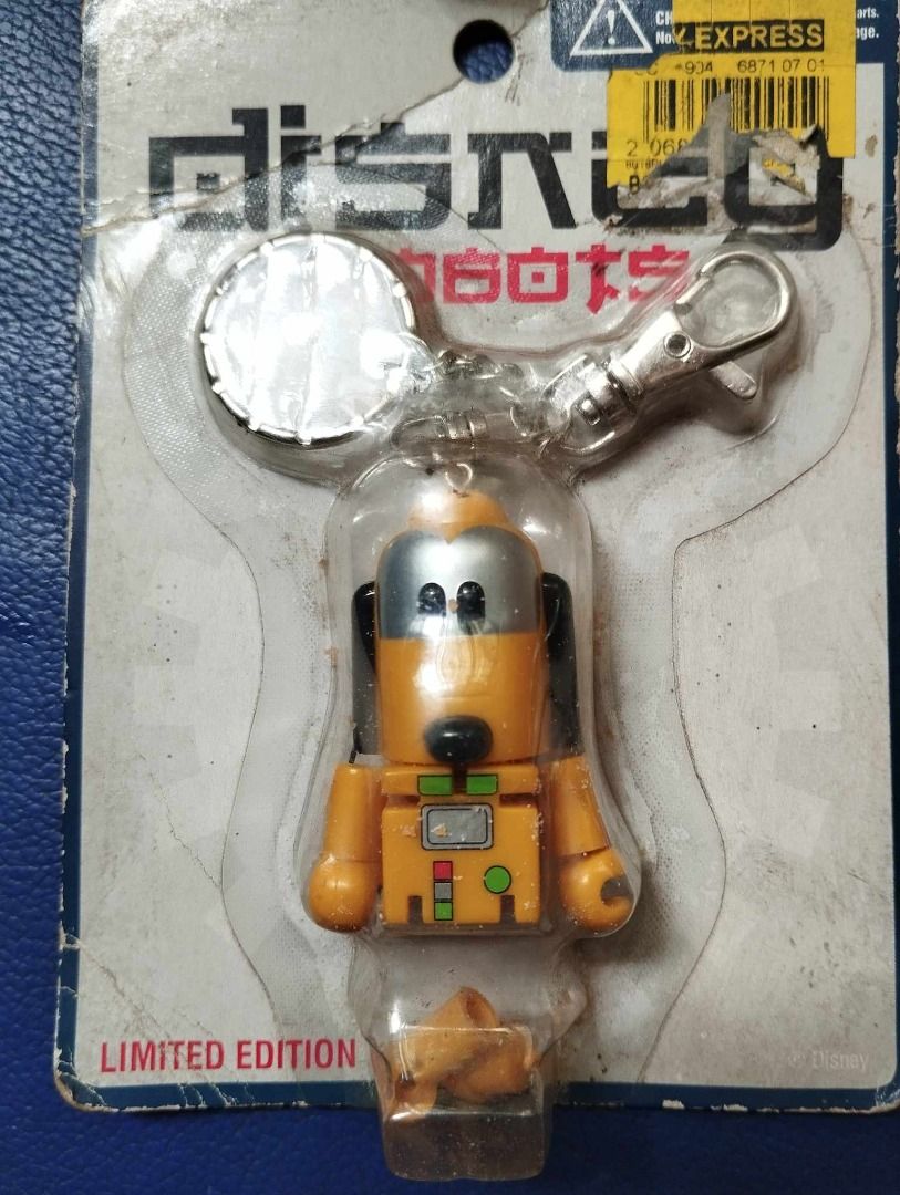 Disney Robot Keychains Limited Edition Complete Set of 4, Hobbies ...