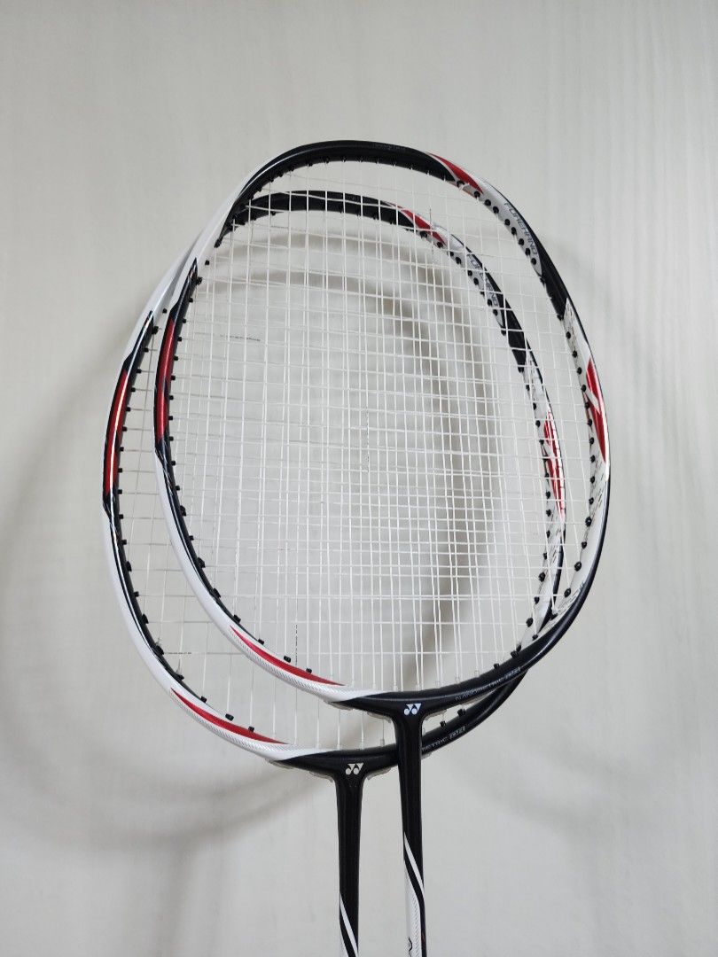 DUORA Z STRIKE yonex badminton racket, Sports Equipment, Sports & Games ...