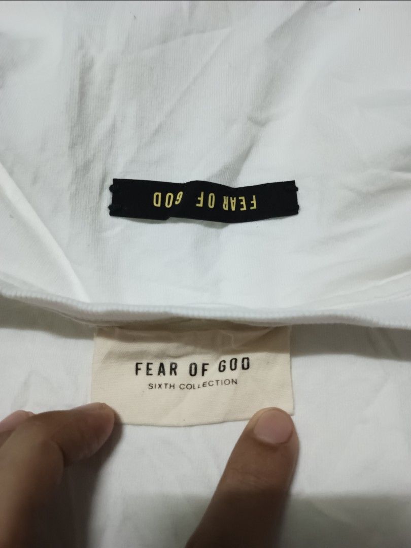 Essentials Fear of God White Tee, Men's Fashion, Tops & Sets, Tshirts ...