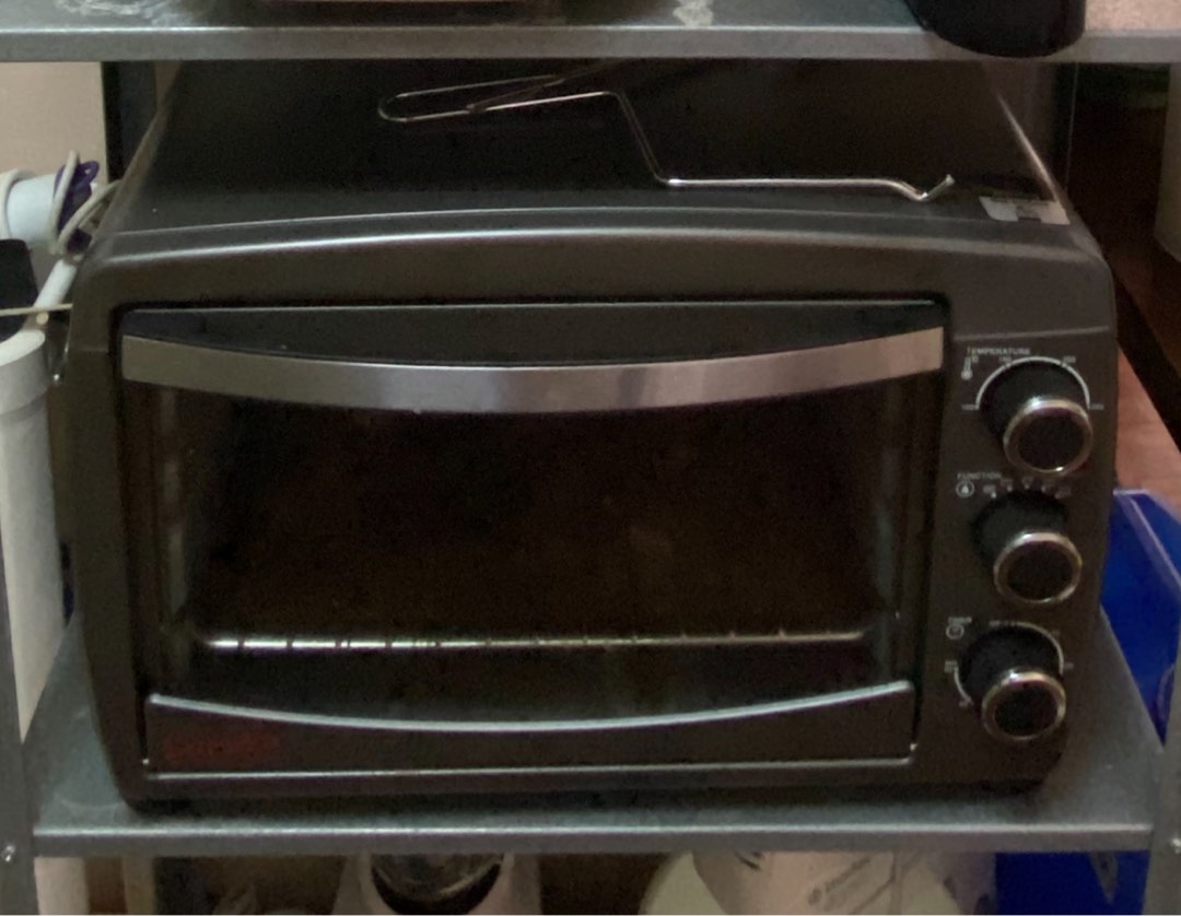 Eureka Electric Oven 30L, TV & Home Appliances, Kitchen Appliances ...