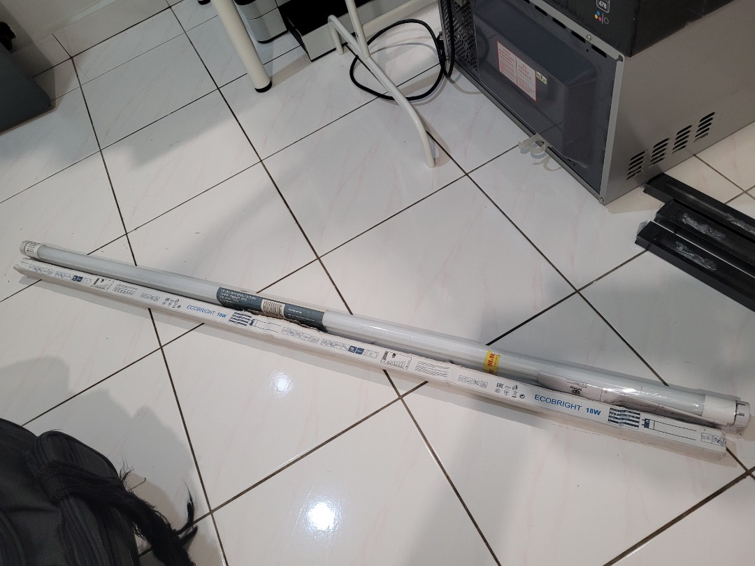 Fluorescent light (T8 LED INTEGRAL FIXTURE 1X16W DAYLIGHT), Furniture & Home Living, Lighting ...