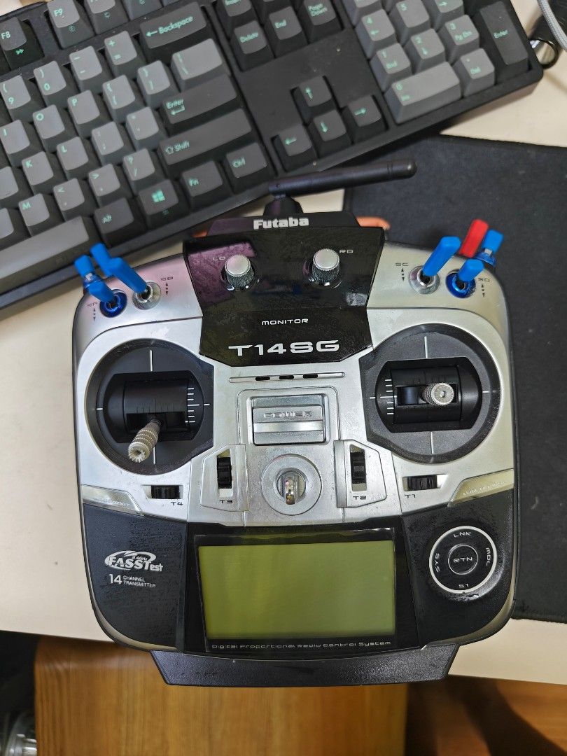 Futaba 14sg transmitter with r7003sb receiver, Hobbies & Toys, Toys ...