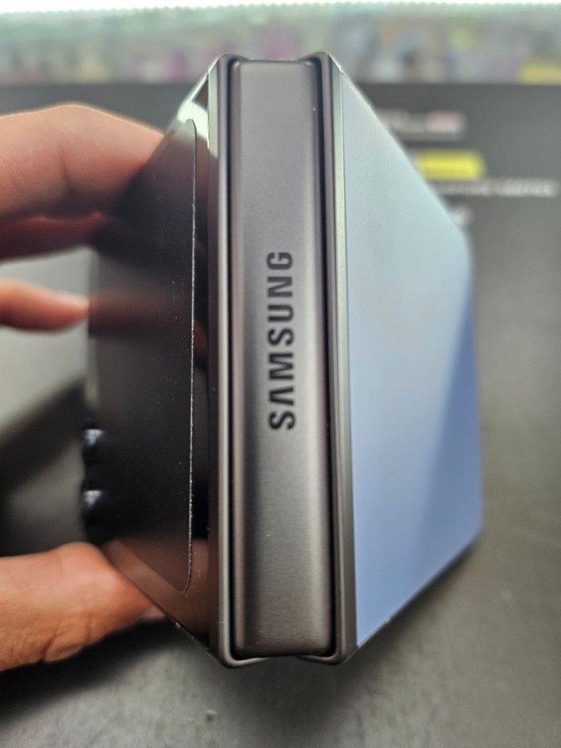 Galaxy Z Flip 5 Blue 512GB, Mobile Phones & Gadgets, Mobile Phones ...