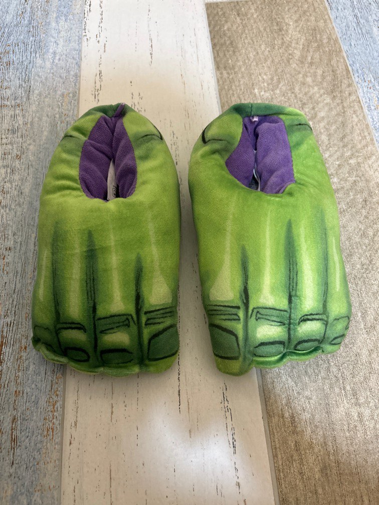 Hulk home slippers, Babies & Kids, Babies & Kids Fashion on Carousell