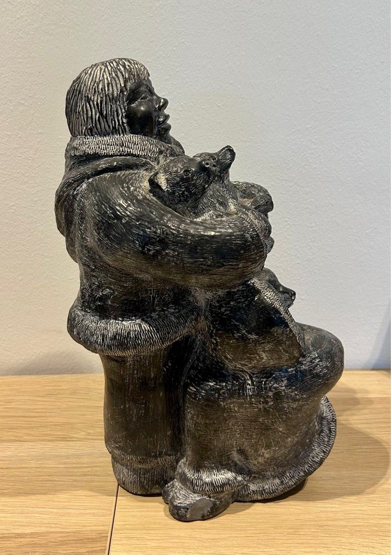 Inuit Hand Carved Eskimo Artwork. Original Sculpture Signed., Hobbies ...