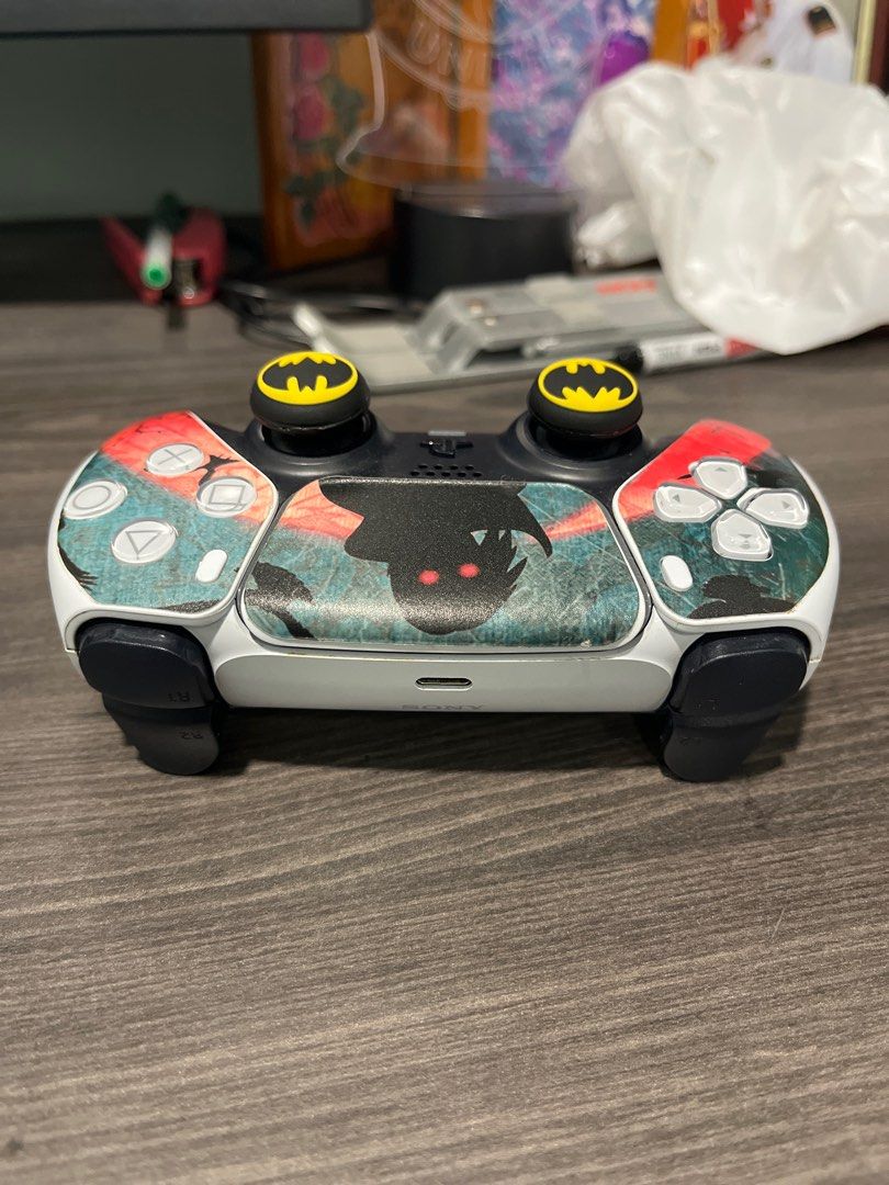 Itachi(Naruto) skin PS5 controllers, Video Gaming, Video Game Consoles ...