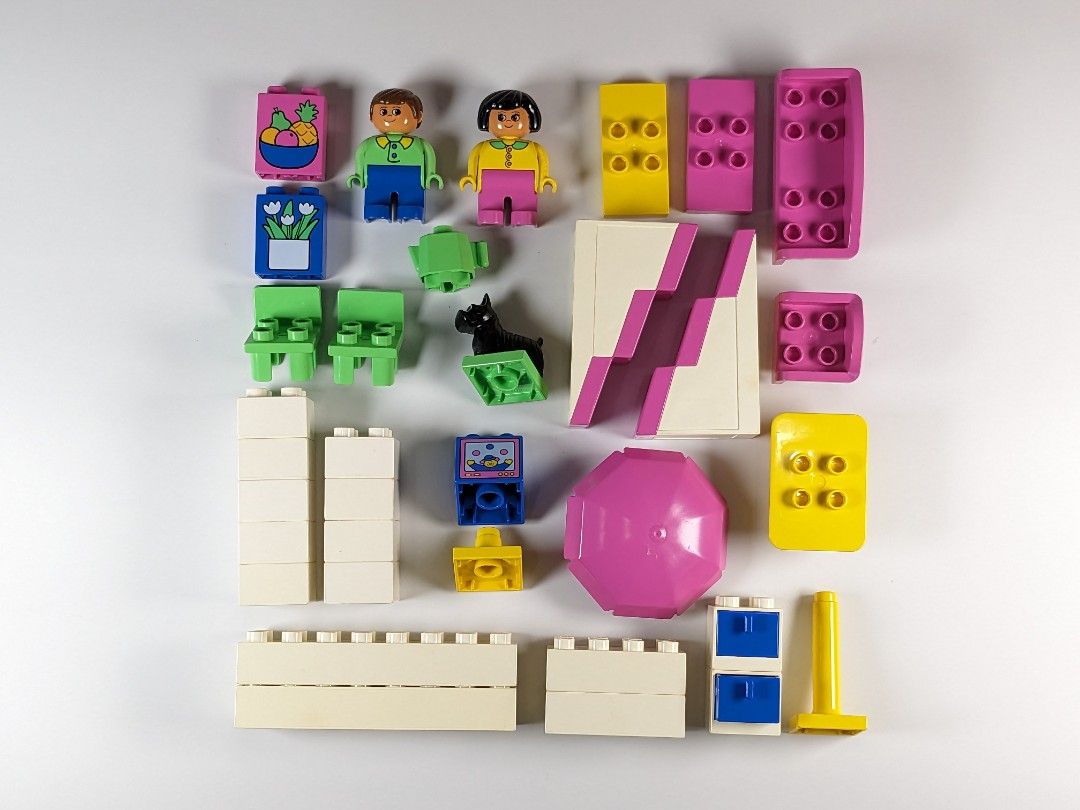 Lego Duplo 2795 Playhouse Bucket, Hobbies & Toys, Toys & Games on Carousell