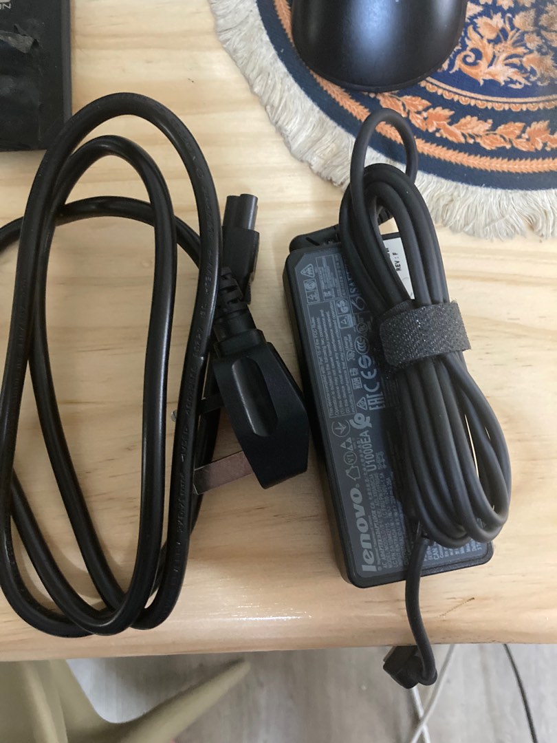 Leveno 20v Charger USB PIN, Computers & Tech, Parts & Accessories ...