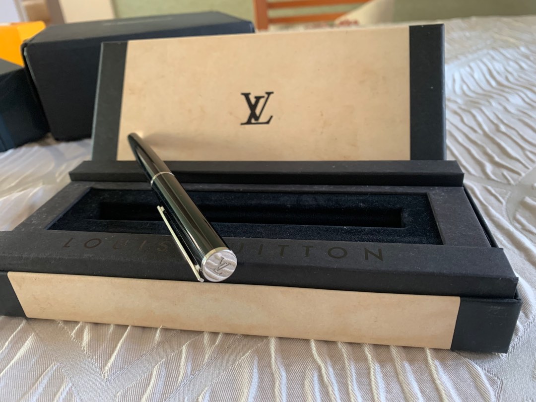 Louis Vuitton ball pen, 名牌, 飾物及配件 - Carousell