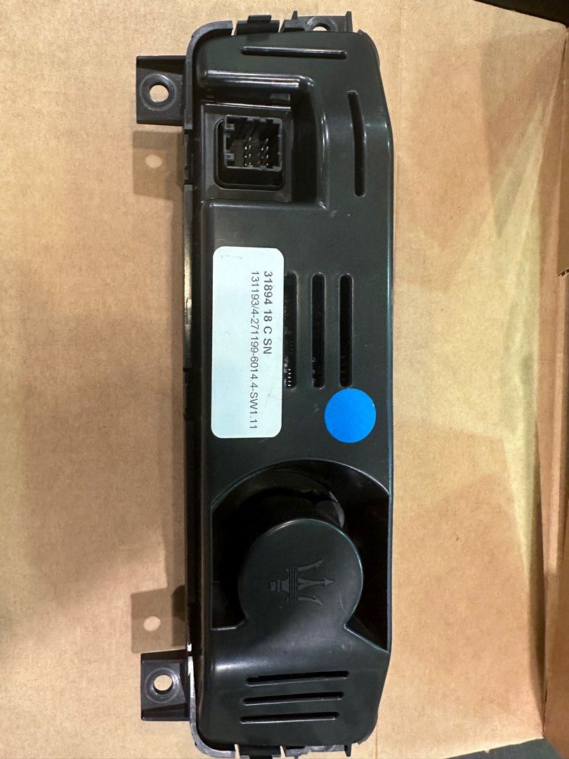 Maserati Granturismo aircon control , aircon ecu and clip, Car ...