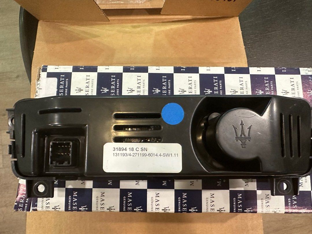 Maserati Granturismo aircon control , aircon ecu and clip, Car ...