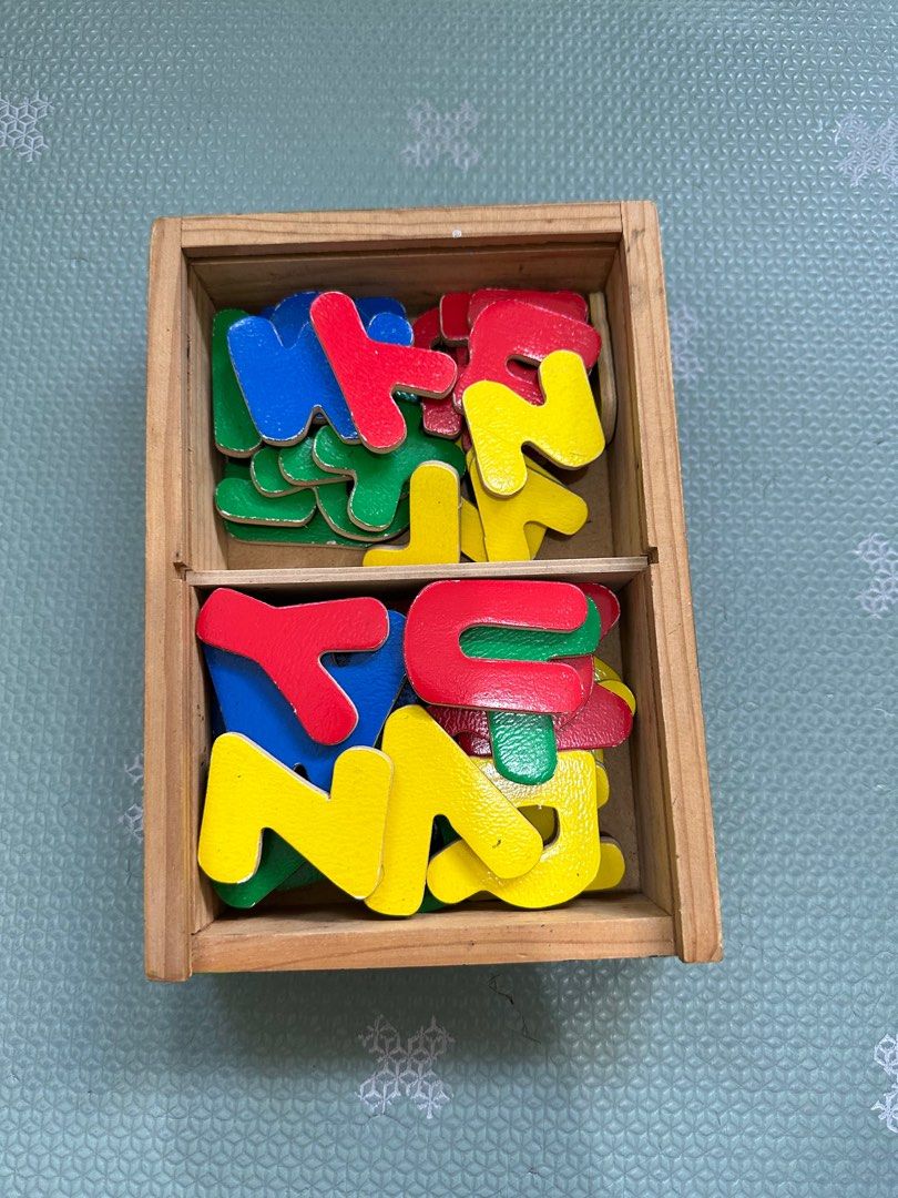 Melissa & Doug 52 Wooden Alphabet Magnets in a box - Uppercase and ...