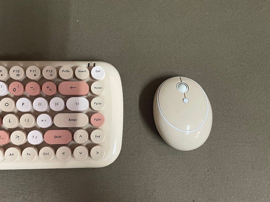 MOFII Wireless Keyboard with Mouse, Computers & Tech, Parts ...