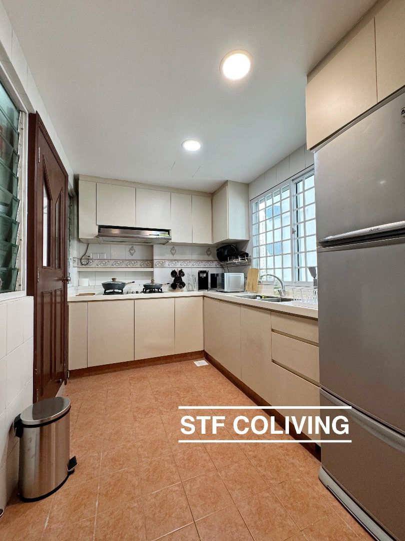 (Near MRT) Room for Rent @ Maysprings near Bukit Panjang MRT/LRT ...