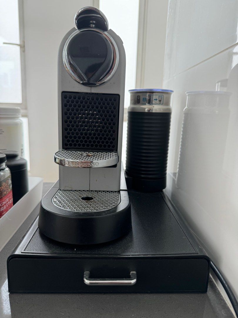 Nespresso Citiz with Milk Frother, TV & Home Appliances, Kitchen ...