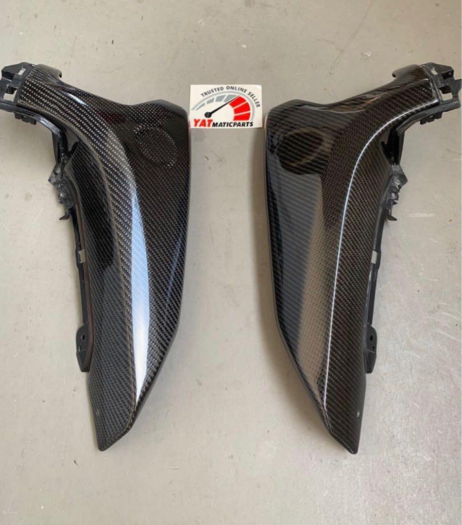 Nmax v2 side panel carbon Kevlar (logo ), Motorcycles, Motorcycle ...