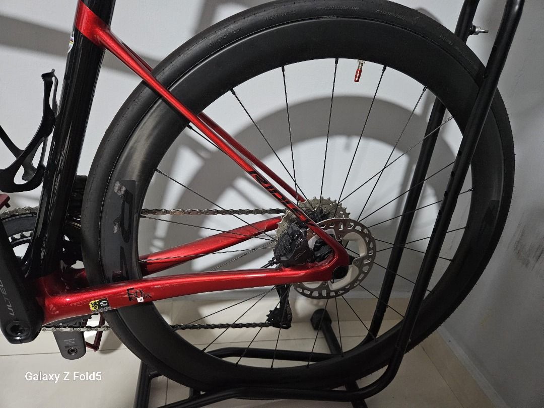 NOVATEC R4-C DISC CARBON CLINCHER WHEELSET, Sports Equipment, Bicycles ...