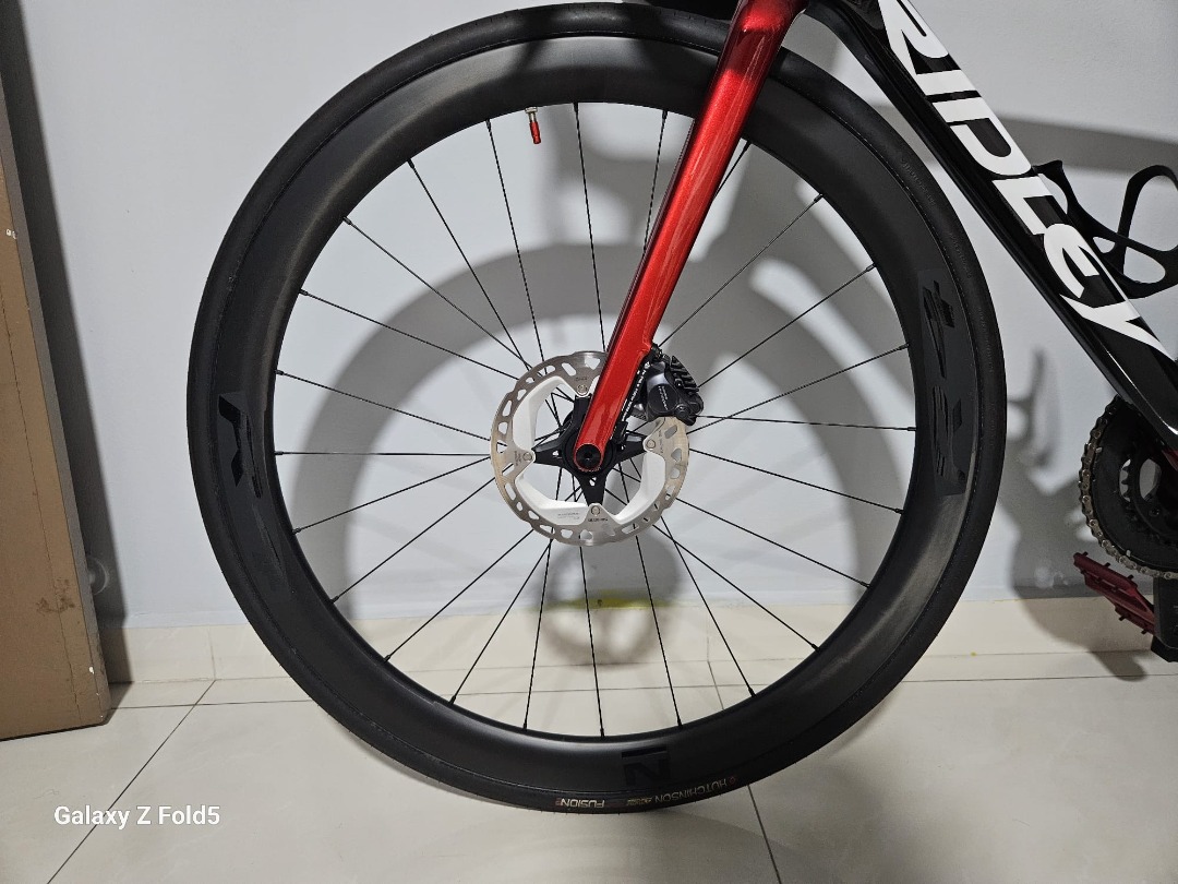NOVATEC R4-C DISC CARBON CLINCHER WHEELSET, Sports Equipment, Bicycles ...