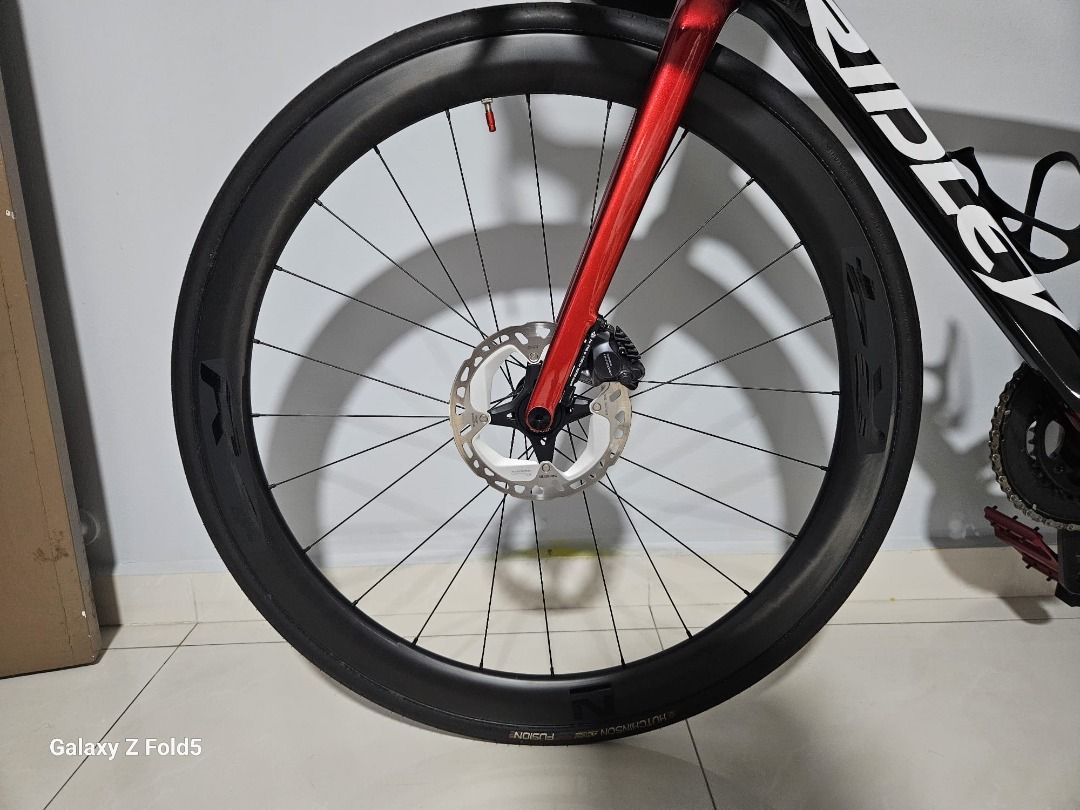NOVATEC R4-C DISC CARBON CLINCHER WHEELSET, Sports Equipment, Bicycles ...