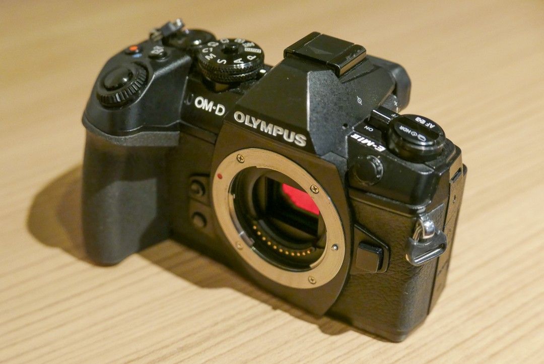 Olympus EM1 Mkii, Photography, Cameras on Carousell