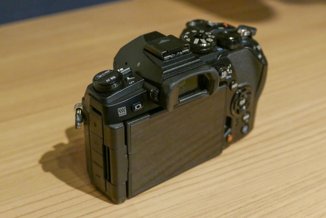 Olympus EM1 Mkii, Photography, Cameras on Carousell