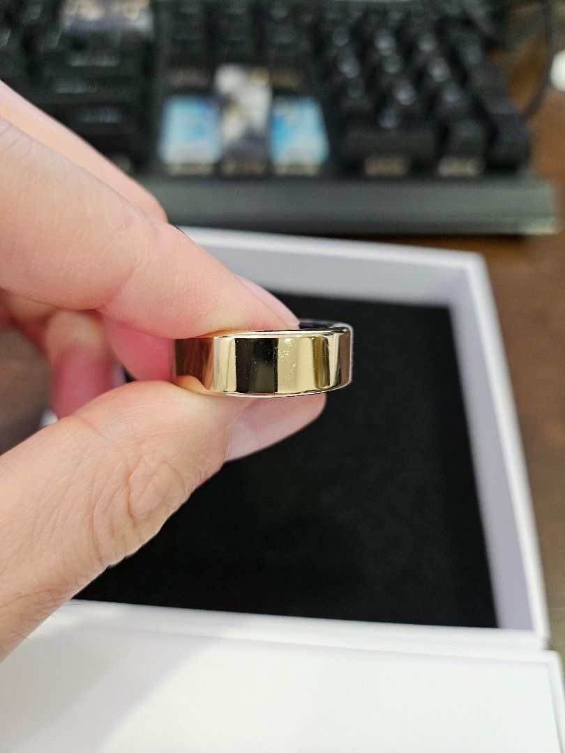 Oura Ring Gen 3 Gold US size 8, Mobile Phones & Gadgets, Other Gadgets ...