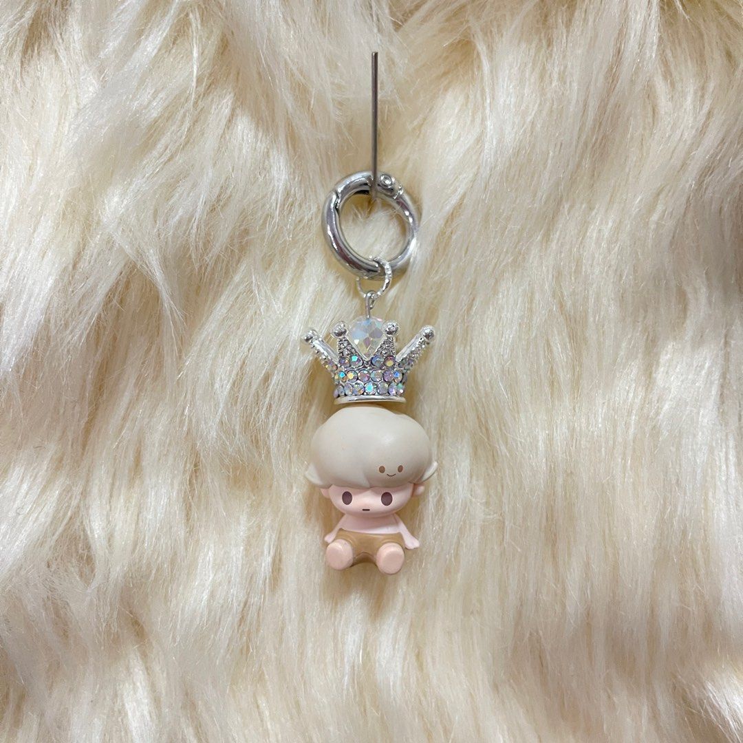 POP MART dimoo pucky furball keychain (authentic popmart), Hobbies ...