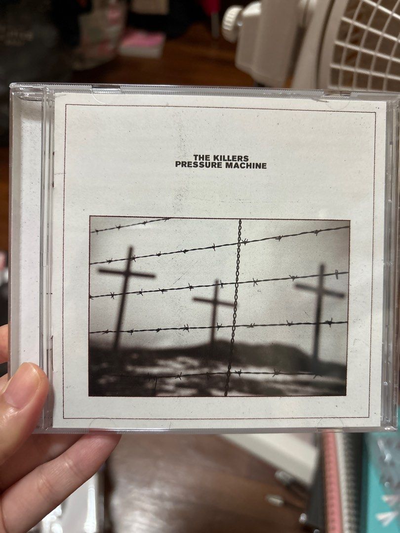 THE KILLERS PRESSURE MACHINE SIGNED CD: BRANDON, Hobbies & Toys, Music ...