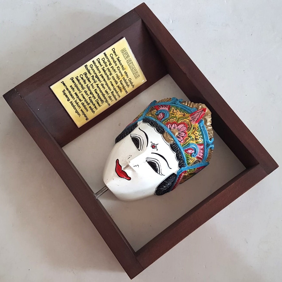 Rare Collectives, Dewi Sekartaji Decorative Display, Art Décor Wooden ...