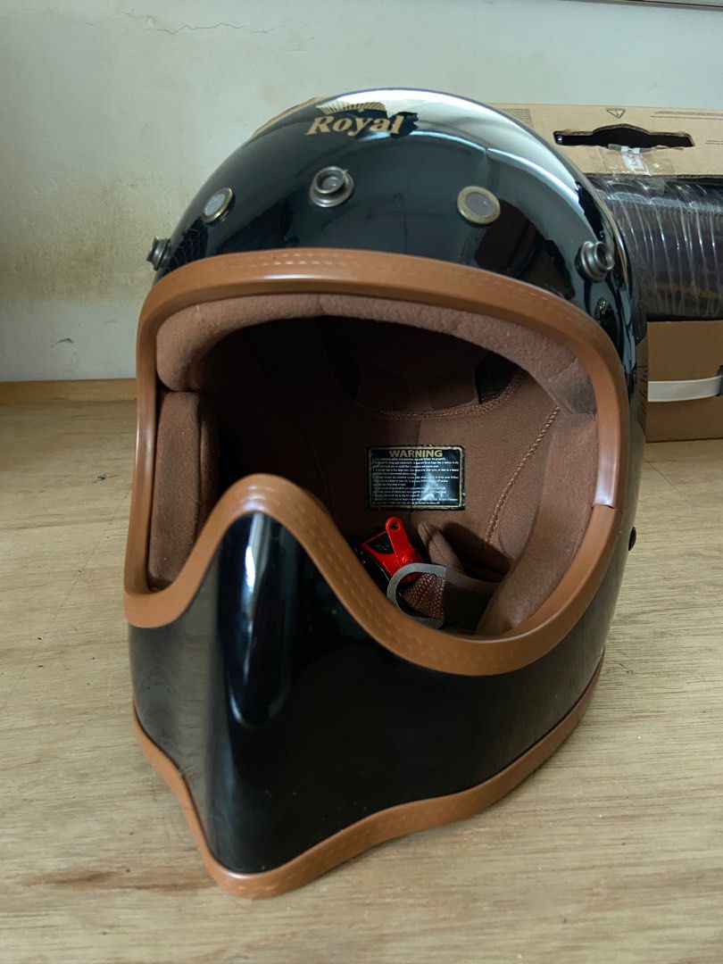 Royal Full Face Helmet, Motorbikes on Carousell