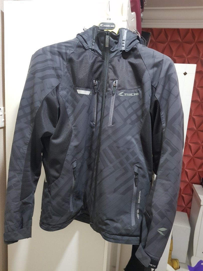 Rs taichi rsj328 air parka, Men's Fashion, Coats, Jackets and Outerwear on Carousell