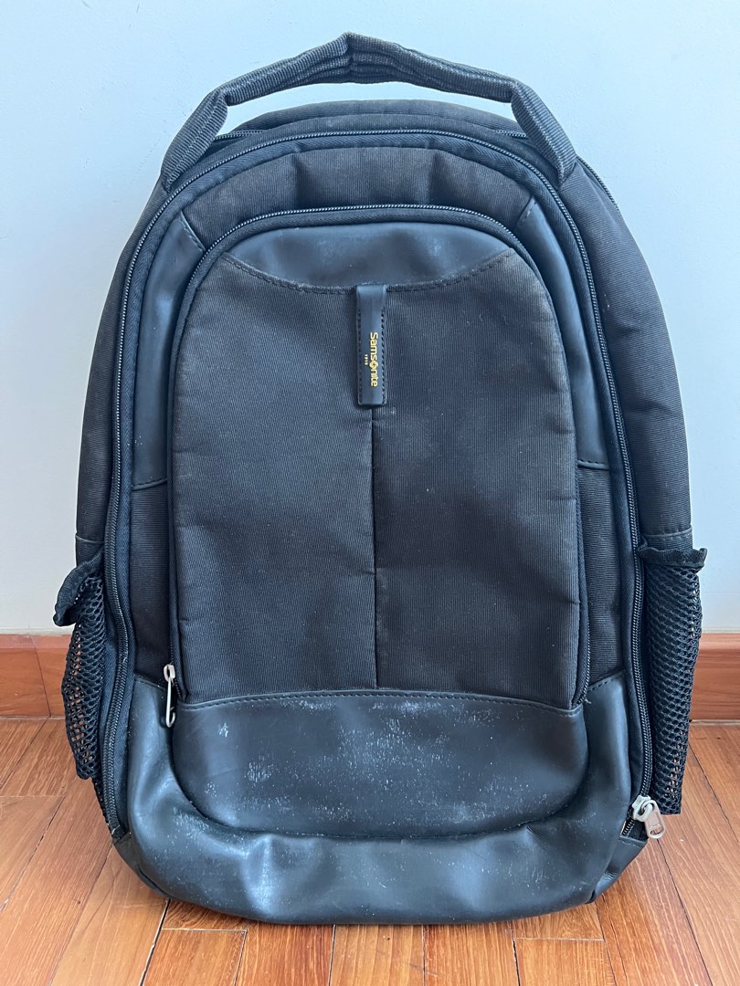 Samsonite overnight backpack, Men's Fashion, Bags, Backpacks on Carousell