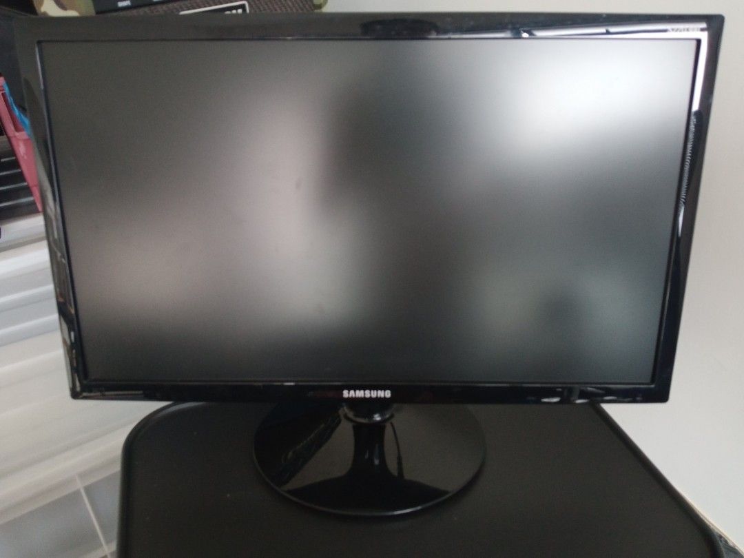 Samsung 21" Monitor, Computers & Tech, Parts & Accessories, Monitor ...