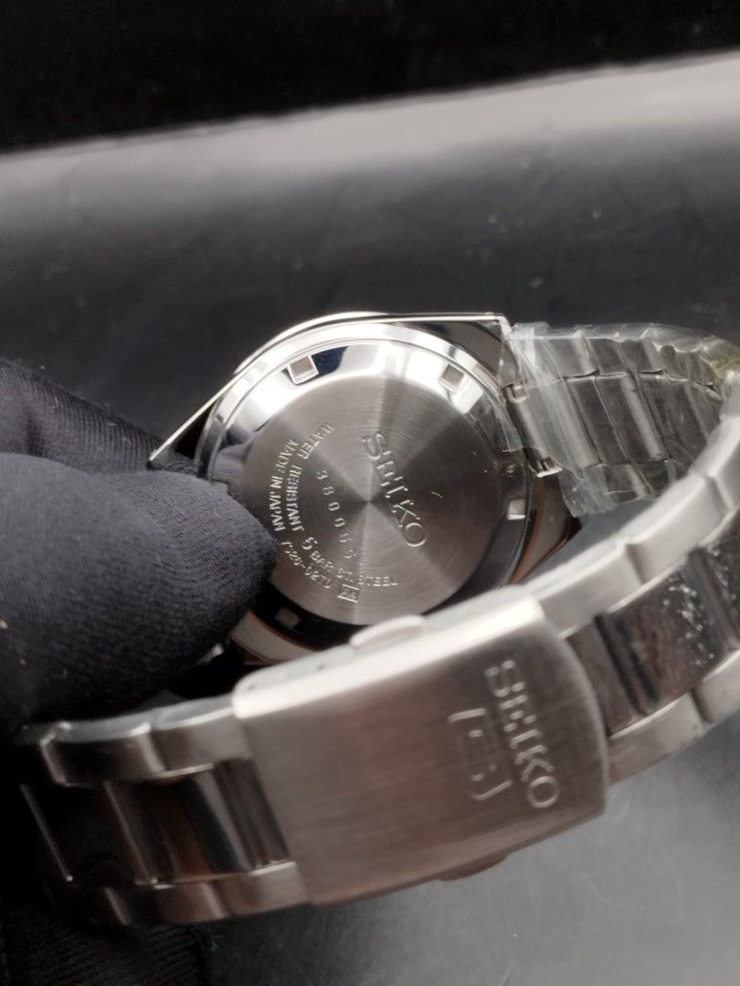Seiko 5 explorer, Men's Fashion, Watches & Accessories, Watches on ...